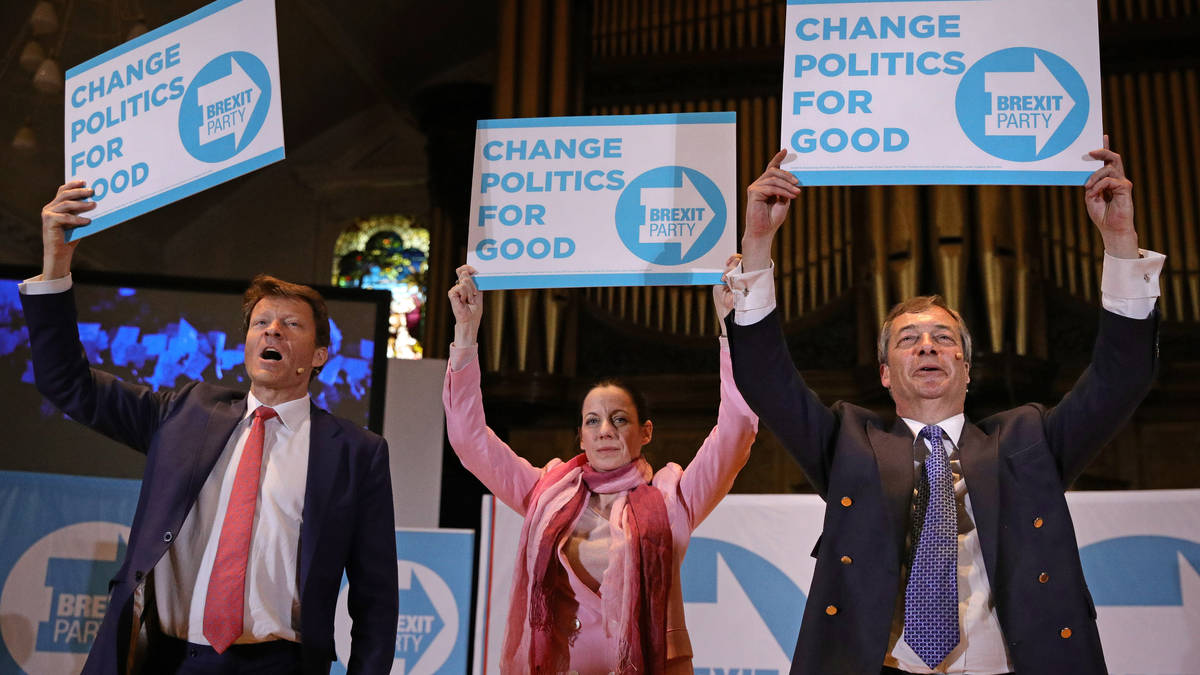 Brexit Party MEPs quit and urge people to vote Conservative | LBC