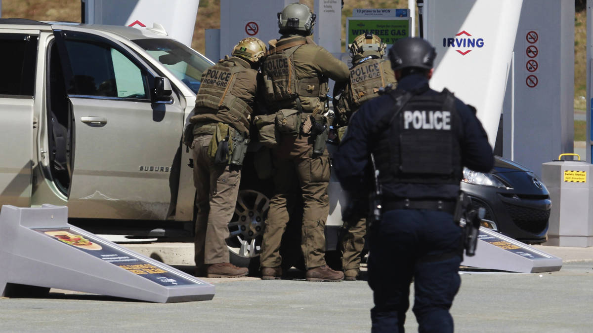 At least 16 people killed in Canada's deadliest mass shooting | LBC