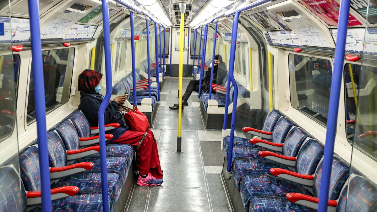 Labour backs calls for public to wear facial protection on Tube | LBC