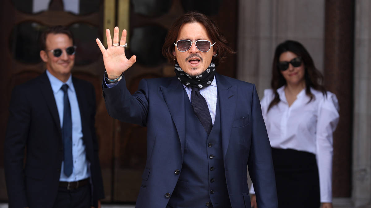 Security guard 'cooked up lie' about Johnny Depp losing his finger 'to ...