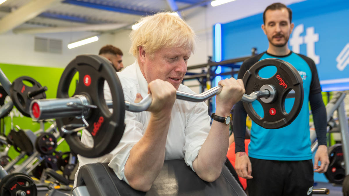 Boris Johnson pumps iron at gym as part of UK fitness drive | LBC