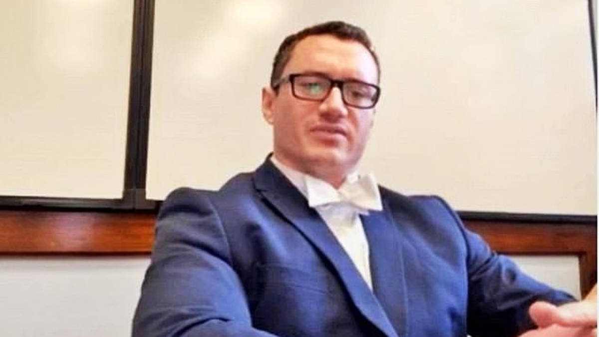 Eton defends sacking teacher in free speech row as pupils back him | LBC