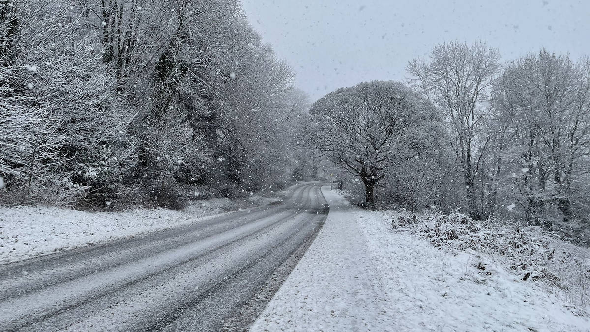 UK weather: Cold snap could last ‘two weeks’ with more snow and lows of ...