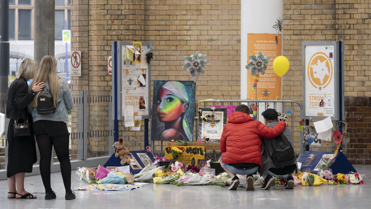 BTP officers went for a kebab on two-hour break before Manchester Arena ...