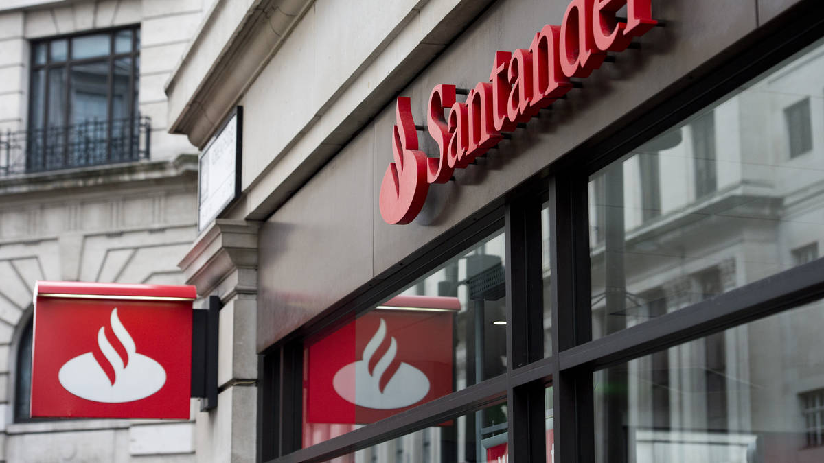 Santander picks Yorkshire Building Society chief to be new UK boss | LBC