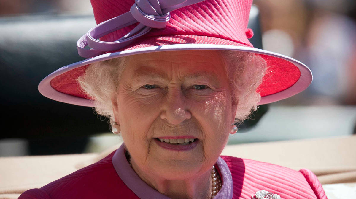 Operation London Bridge: What happens now the Queen has died? | LBC