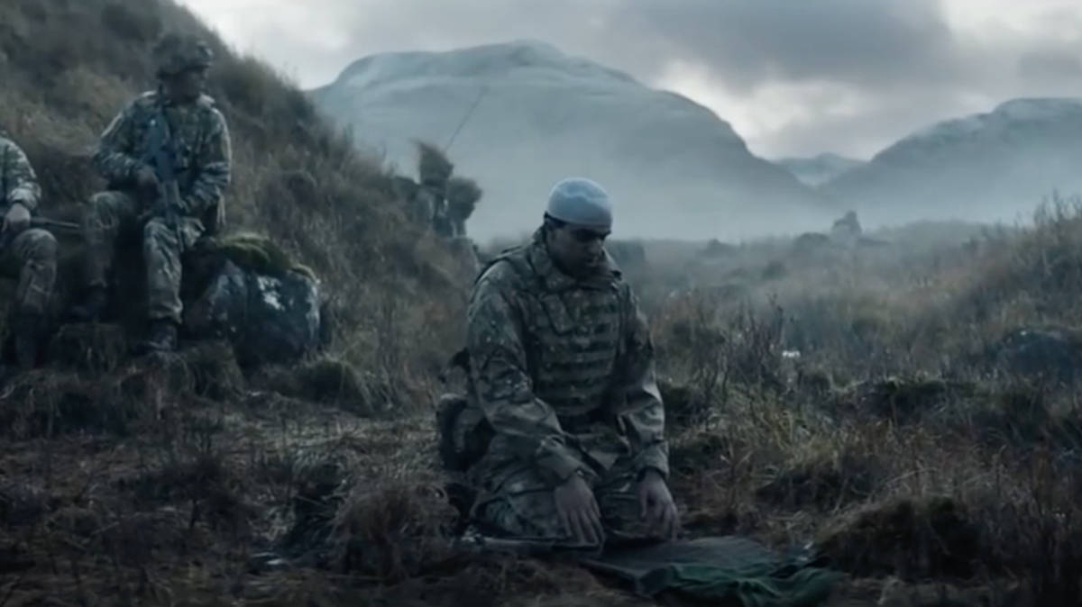 New British Army Recruitment Advert Shows Muslim Soldier Praying On ...