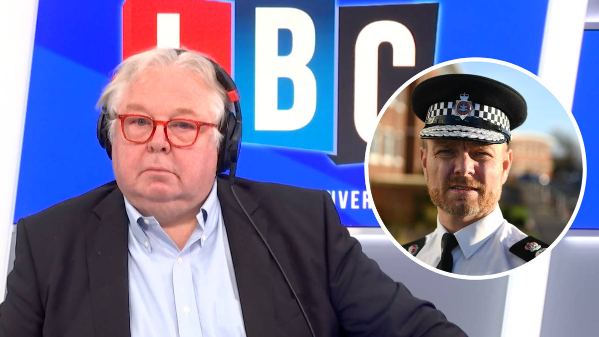 Nick Ferrari slams Met terror chief for wearing 'menopause vest', as ...