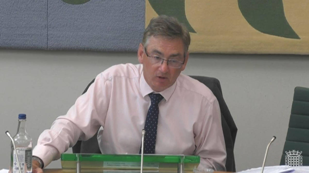 Tory MP Julian Knight has whip removed after complaint made to Met ...