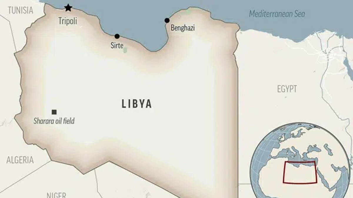 Boat with 700 Europe-bound migrants intercepted off Libya | LBC