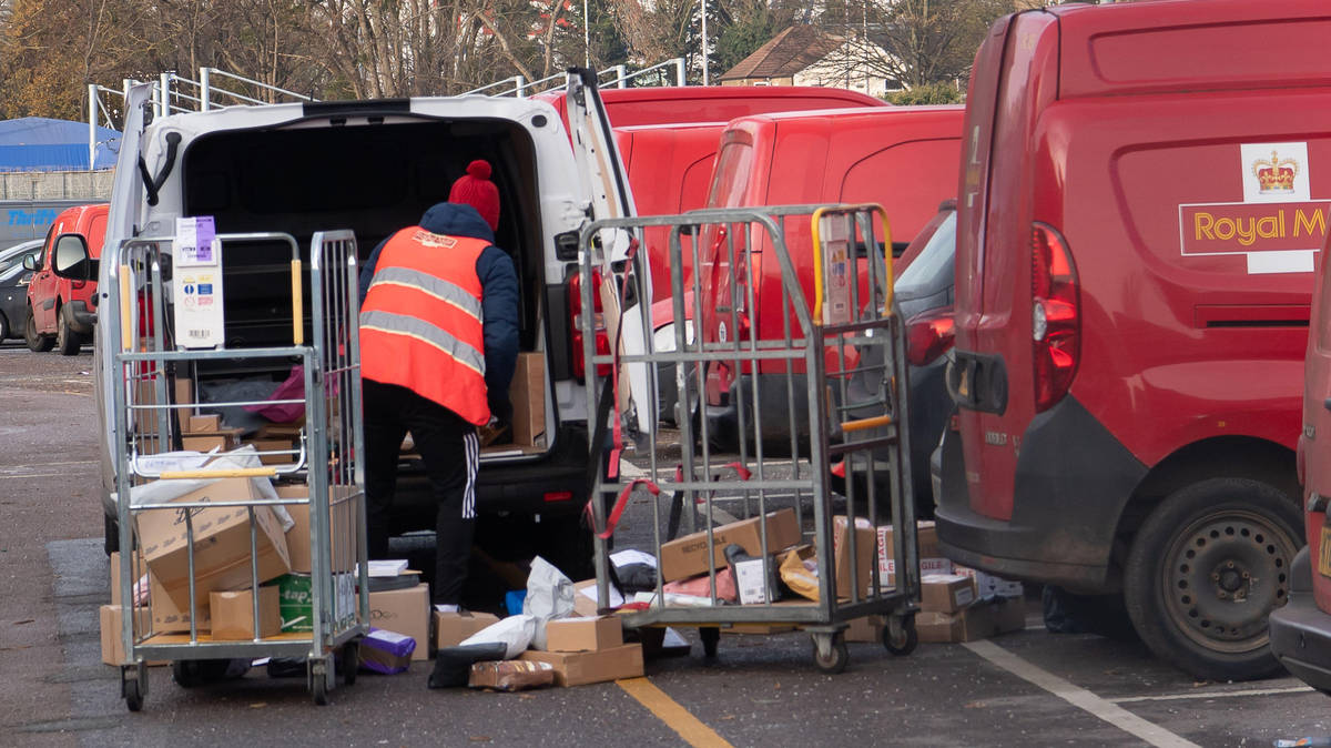 Royal Mail hit by ‘severe disruption’ to international export services ...