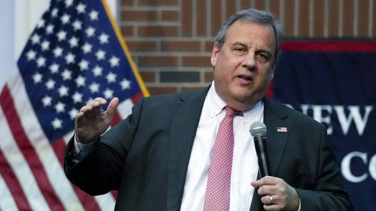 Ex-New Jersey governor Chris Christie launches 2024 Republican ...