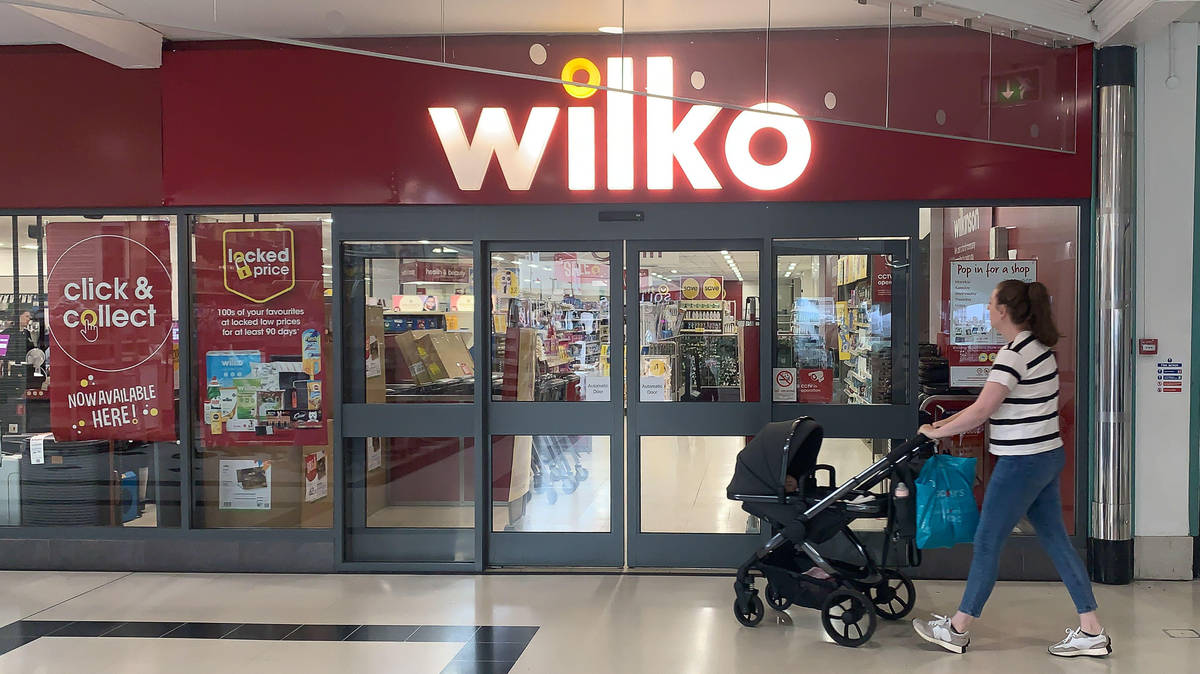 Wilko collapses into administration as 400 shops and 12,000 jobs at ...