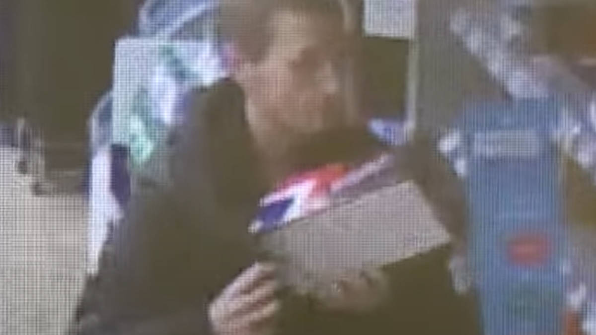 Man jailed for stealing 144 chocolate bars in brazen sweet heist caught ...