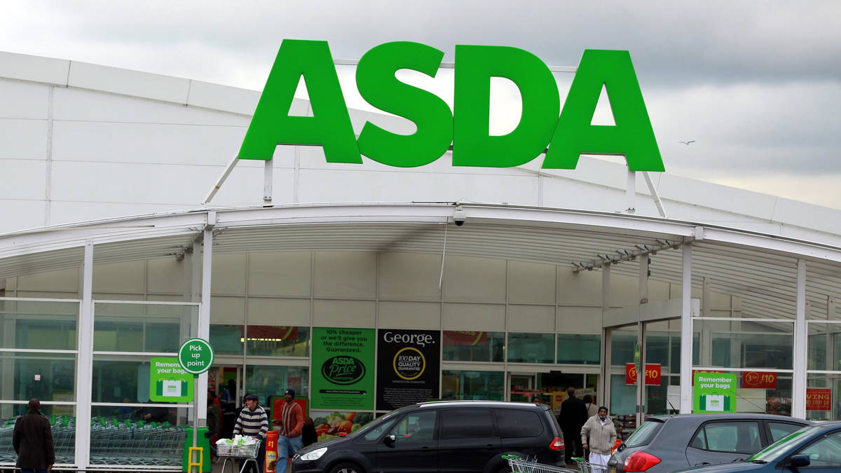 Union steps up campaign for equal pay for Asda workers | LBC