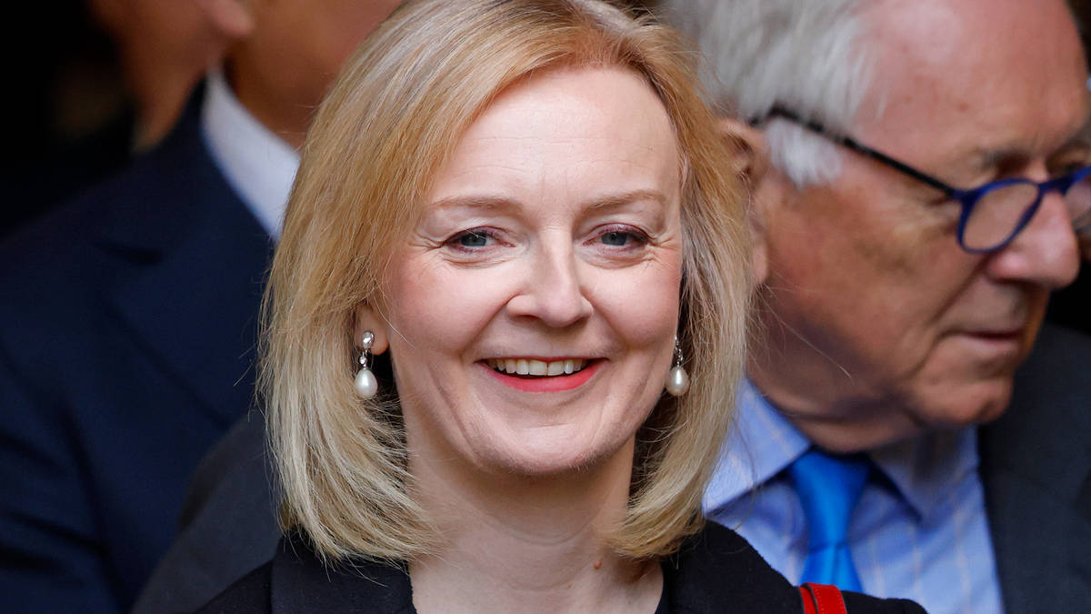 Liz Truss supporters given honours in resignation list, as Labour slams ...