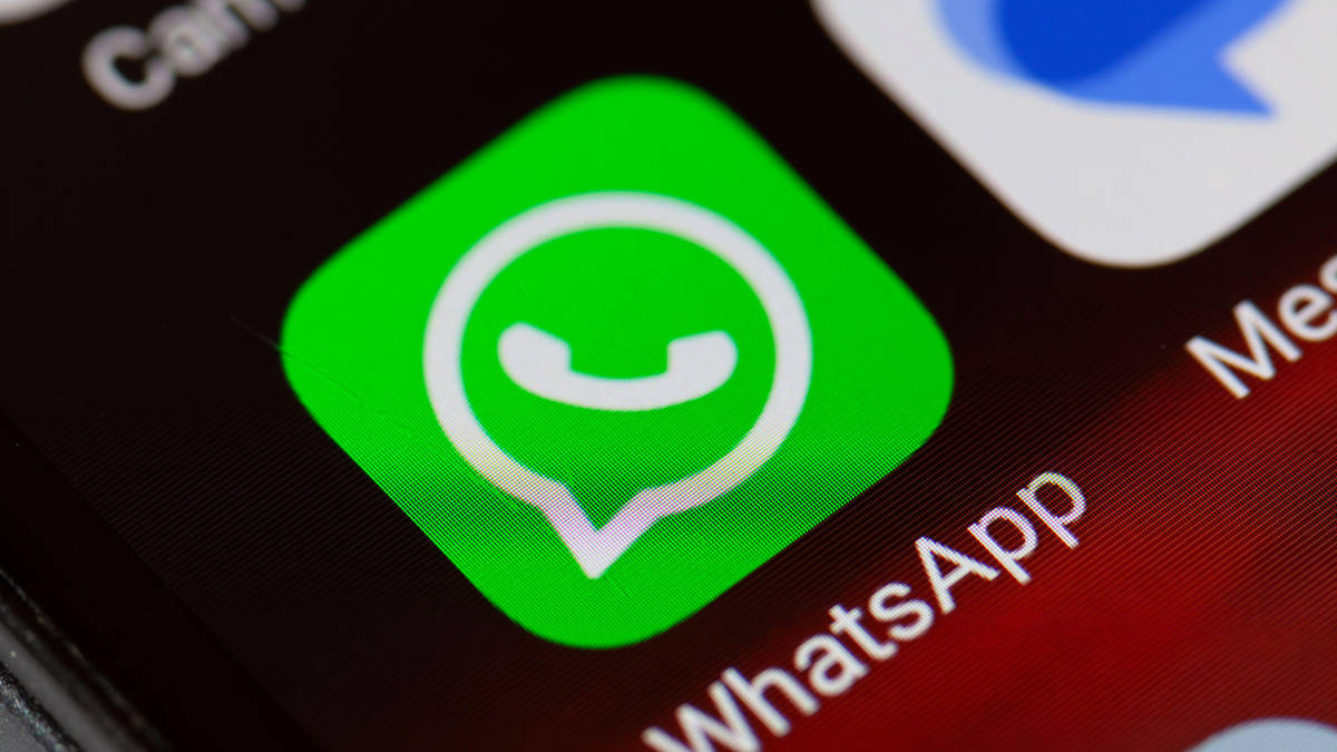 Meta under fire after WhatsApp lowers age restriction from 16 to 13 | LBC