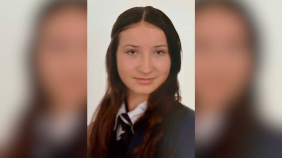 Pictured: 'Wonderful' Schoolgirl, 14, killed with single stab wound as ...