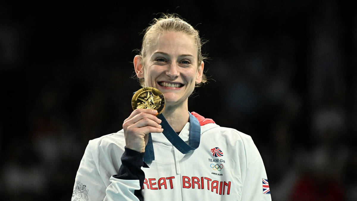 Trampoline champion Bryony Page reveals 'negative thoughts' before ...