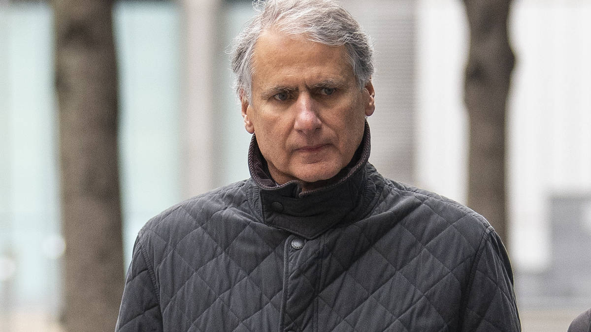 Former top Barclays banker loses appeal against FCA ban on holding ...