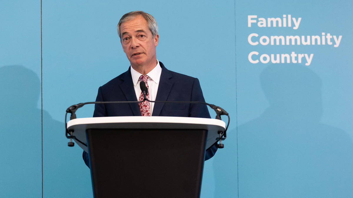 Nigel Farage urges every Conservative councillor facing re-election to ...