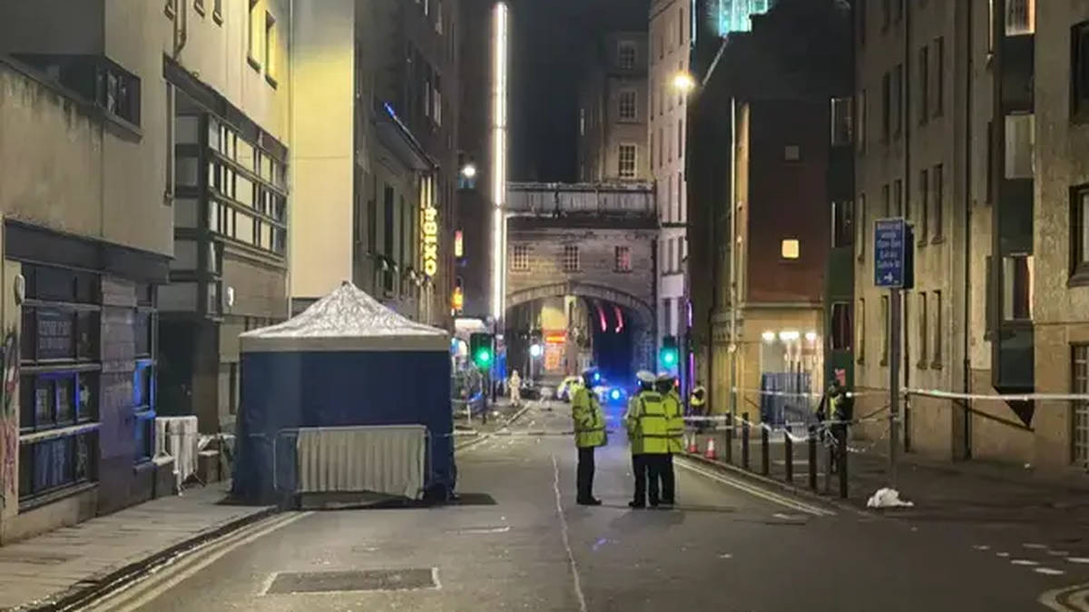 Partygoers mistook severed head for Halloween prank after 74-year-old ...