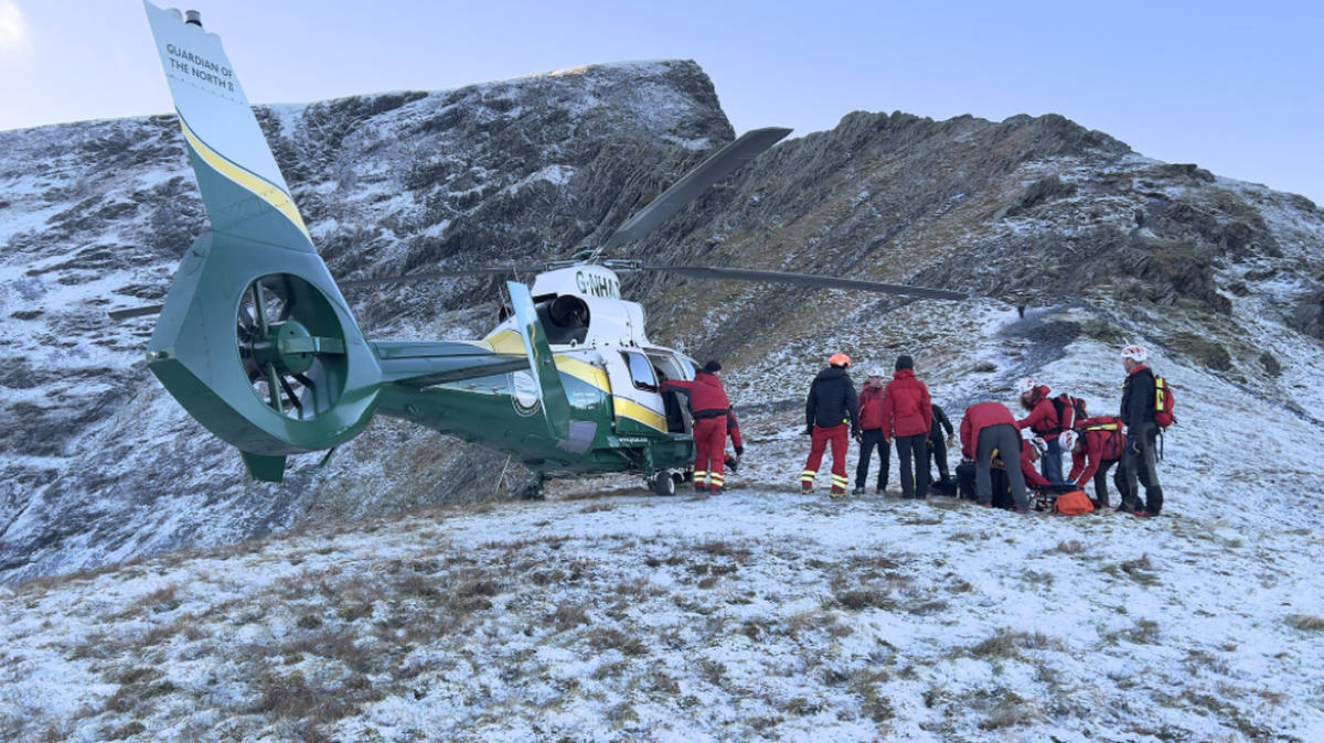 Man plunges 230ft to death in horror fall from Lake District mountain ...