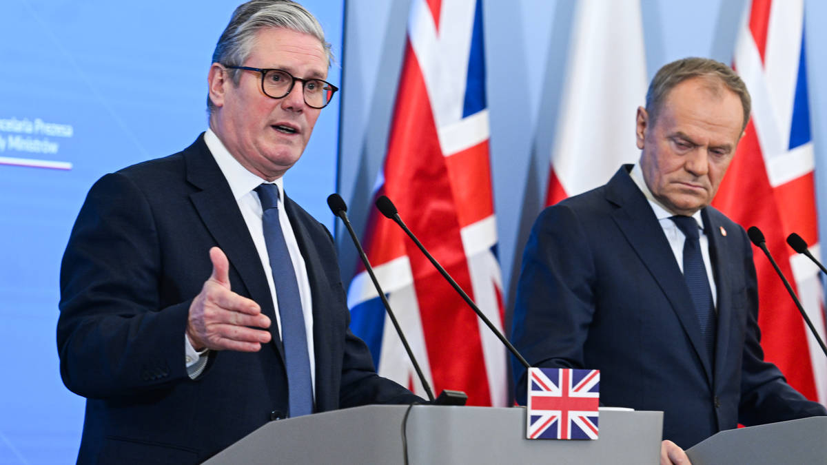 Starmer unveils UK-Poland security and defence treaty as PM vows ...
