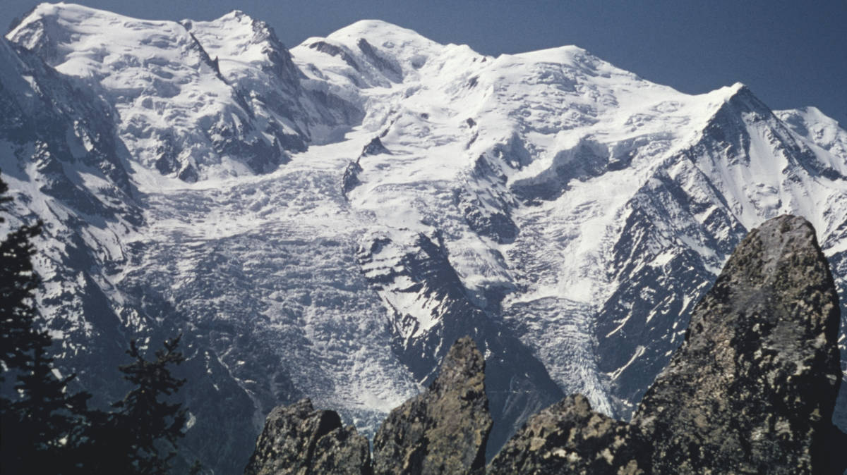 British skier, 55, killed in 'very large' avalanche at ski resort in ...