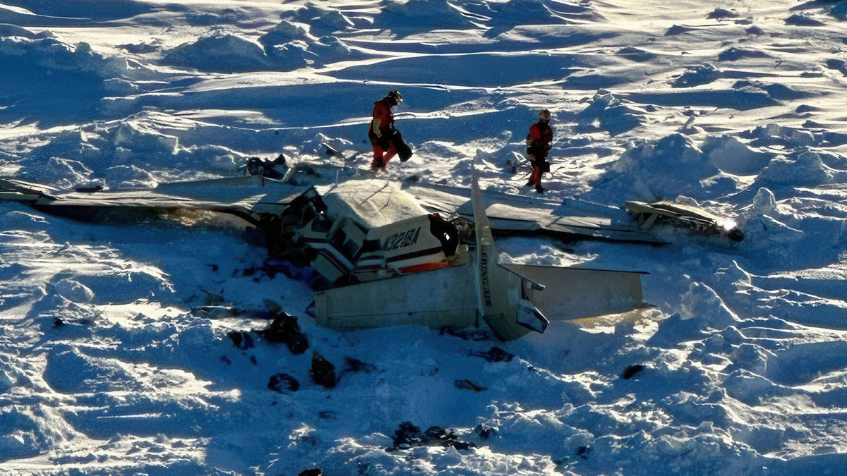 Missing Alaska Bering Air plane found with all 10 people on board ...