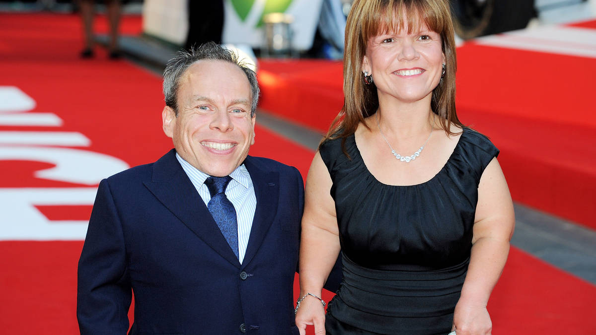 Cause of death of Warwick Davis' wife revealed as family hoped inquest ...