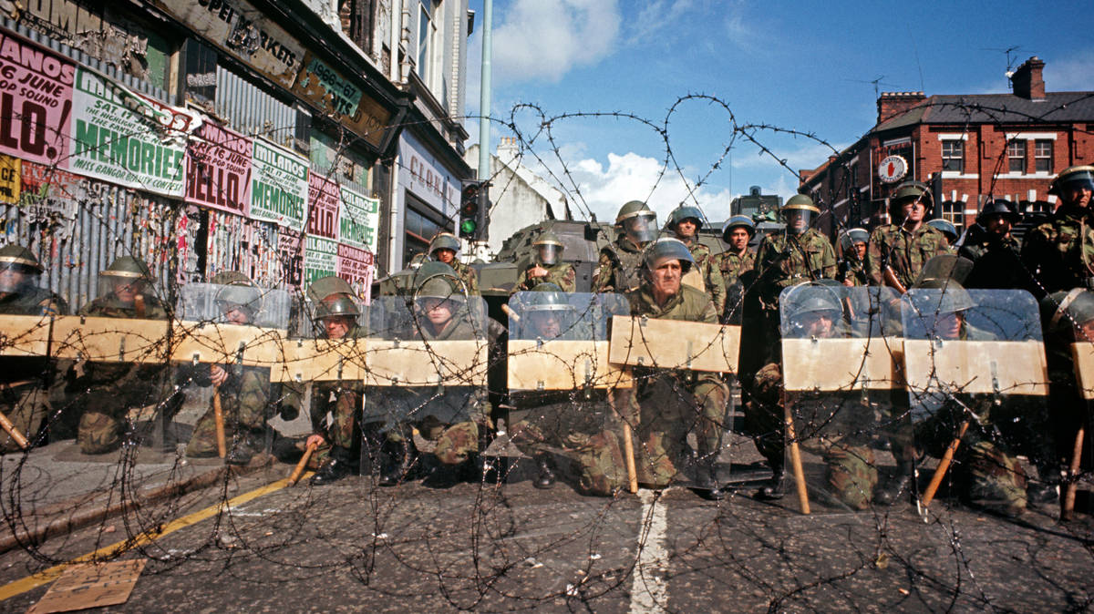 SAS veterans 'unjustly hounded', as 'hundreds face investigations' over ...
