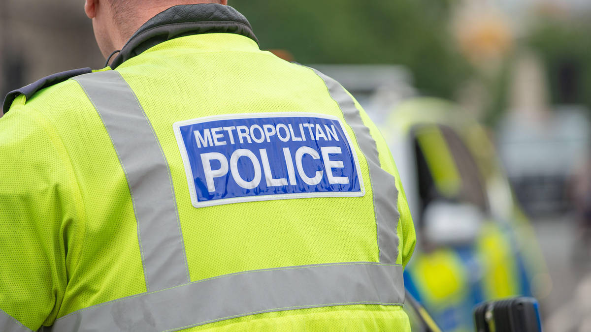 Serving Met Police officer charged with string of sexual assaults over ...