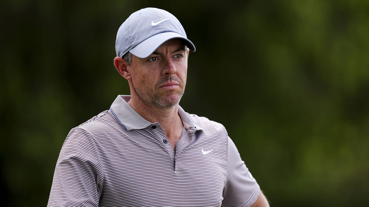 ‘Rusty’ Rory McIlroy five shots off the pace in Truist Championship | LBC