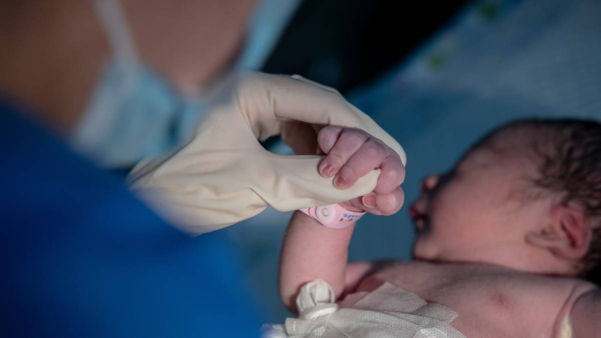NHS programme to prevent brain injuries during childbirth to be rolled ...