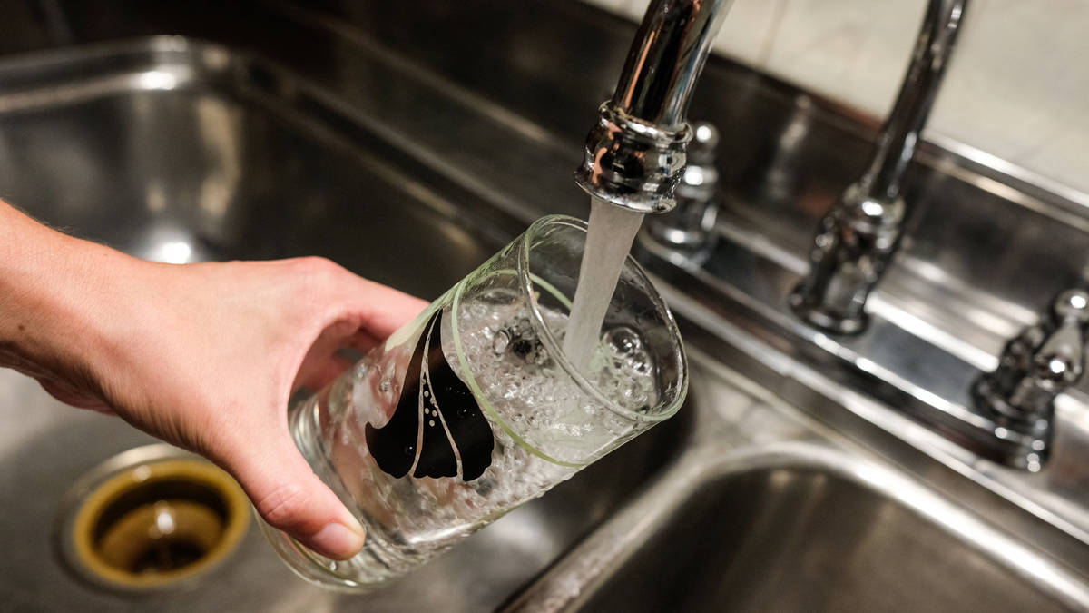 Trust in water companies falls to new low amid sewage crisis and rising ...