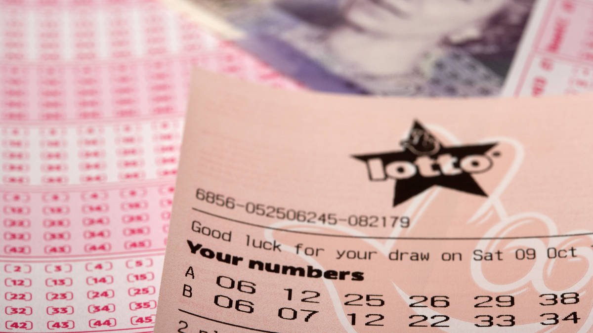 Single ticket-holder wins £3.8m Lotto jackpot as players urged to check ...