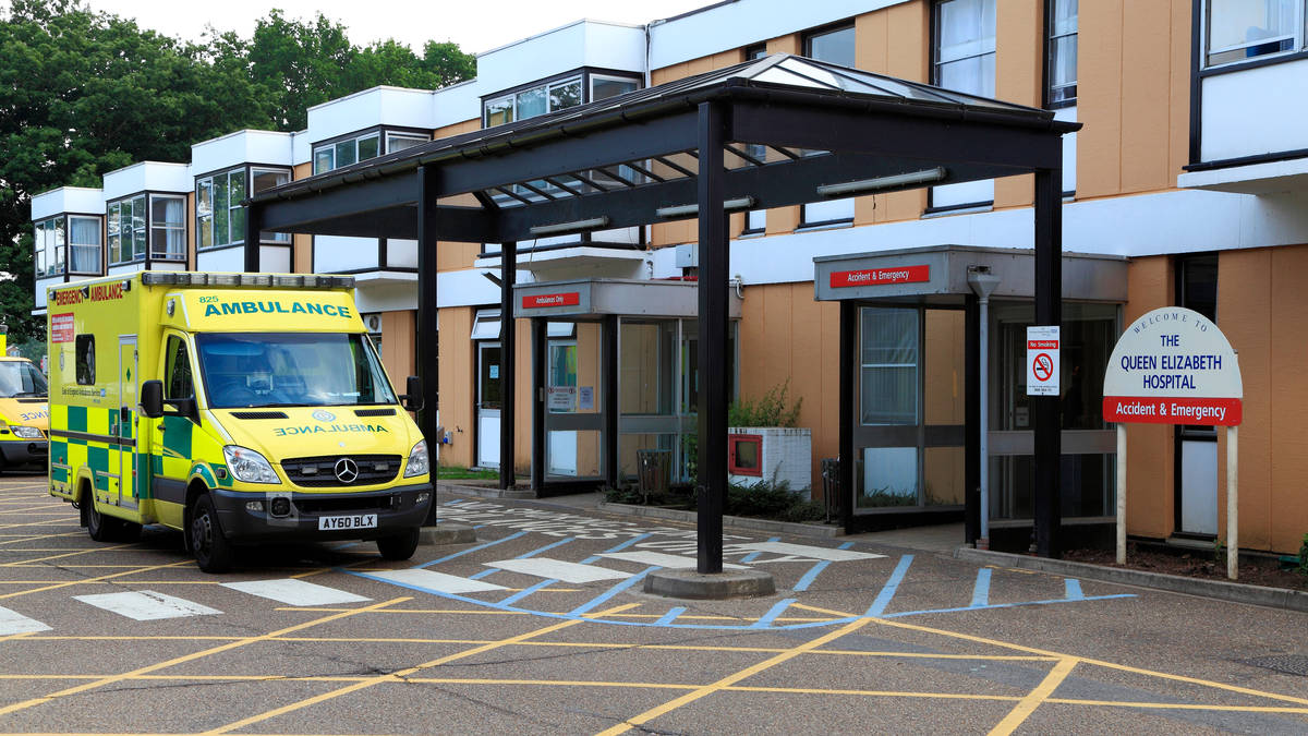 Extending police powers to NHS staff could cause 'significant harm ...