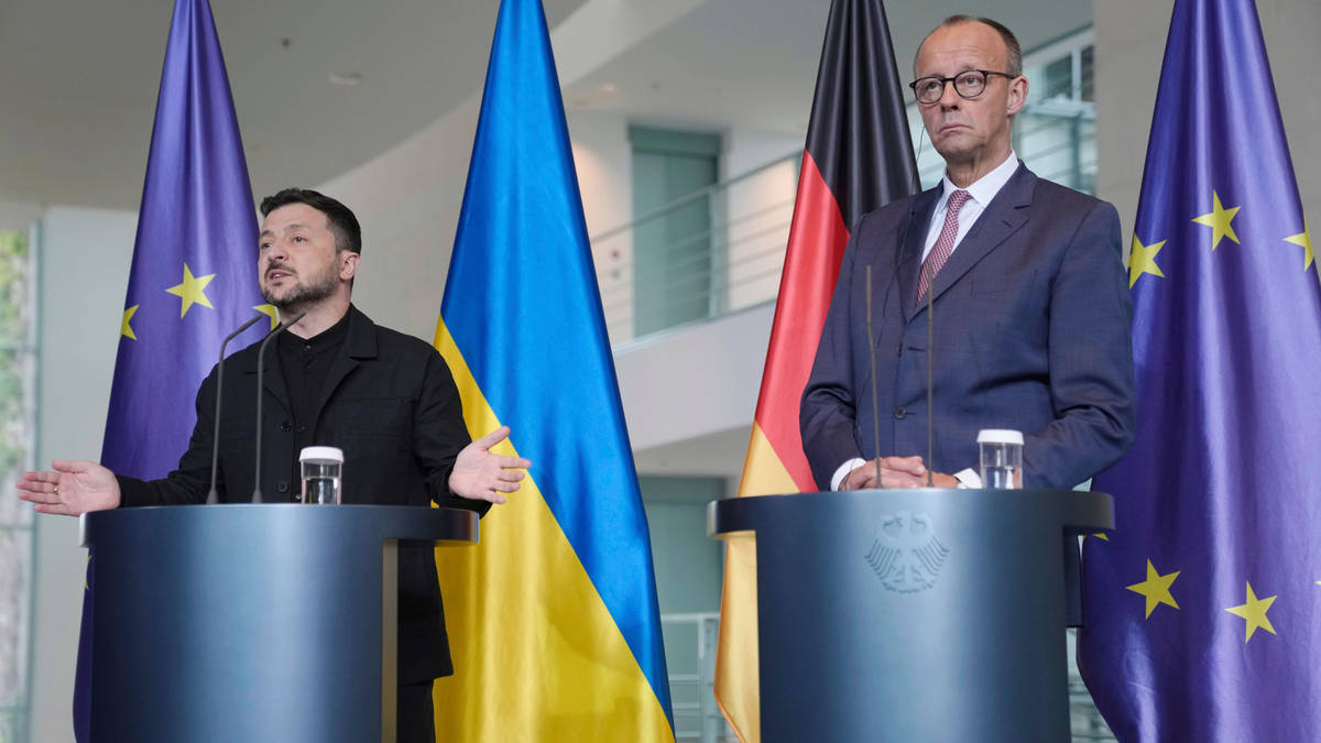 Germany offers to support Ukraine to develop its own long-range missiles to strike Russia | LBC