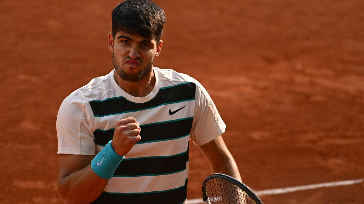 Carlos Alcaraz beats Jannik Sinner to win French Open title in historic ...