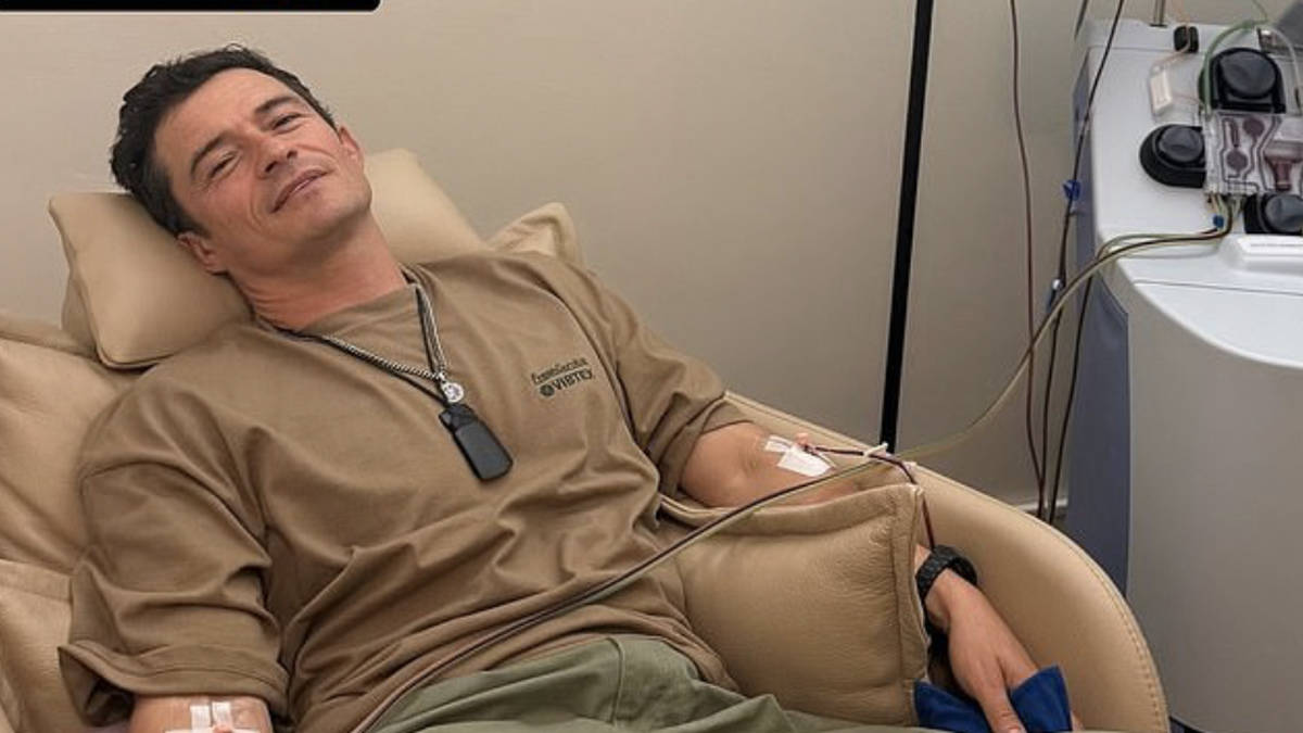 Orlando Bloom pays £10k treatment to remove microplastics from his blood | LBC