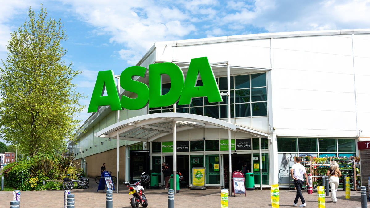 Asda to spend £10m on revamping cafes amid closures among rivals | LBC