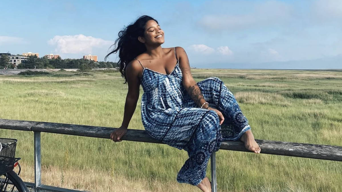 Brazilian dancer, 26, who fell down Indonesian volcano is found dead ...