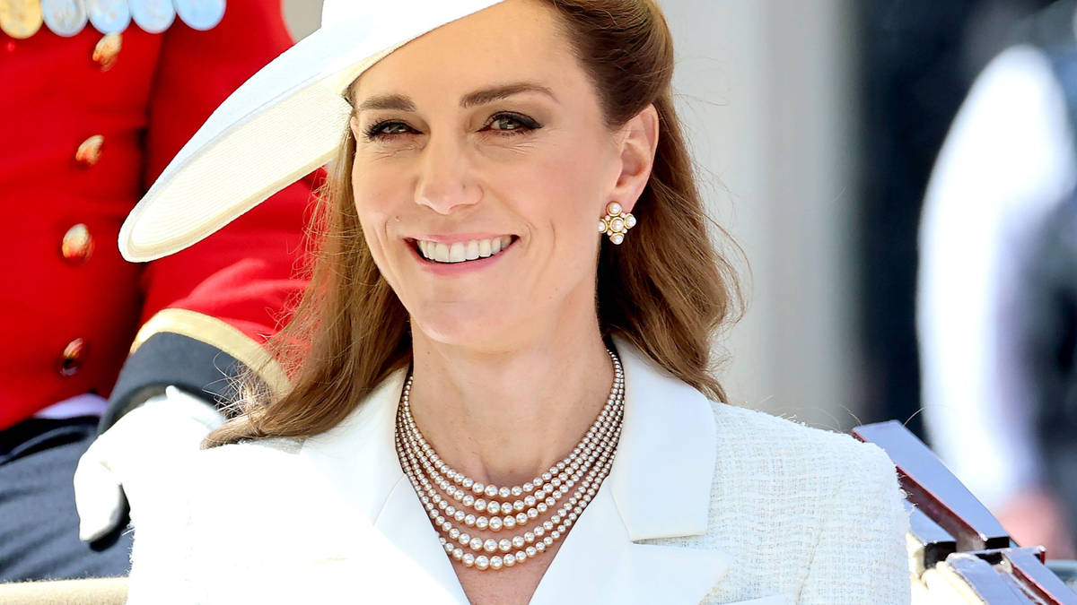 Kate returns to work: Princess meets Melinda French Gates a week after ...