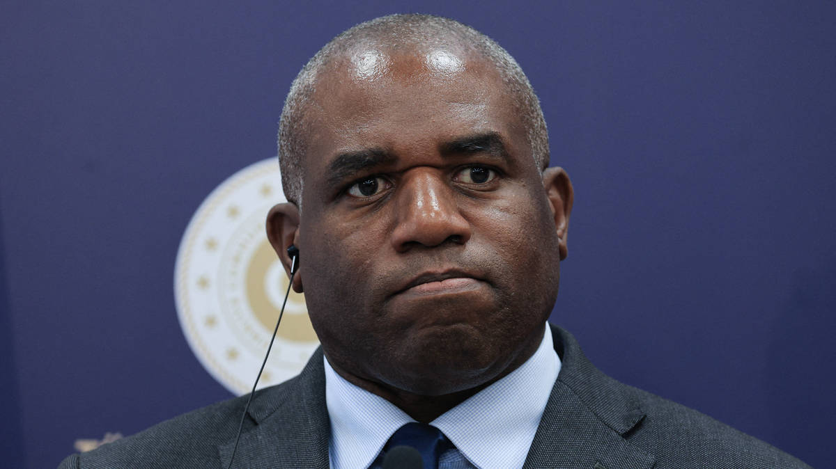 UK 're-establishing diplomatic ties with Syria' as David Lammy visits ...