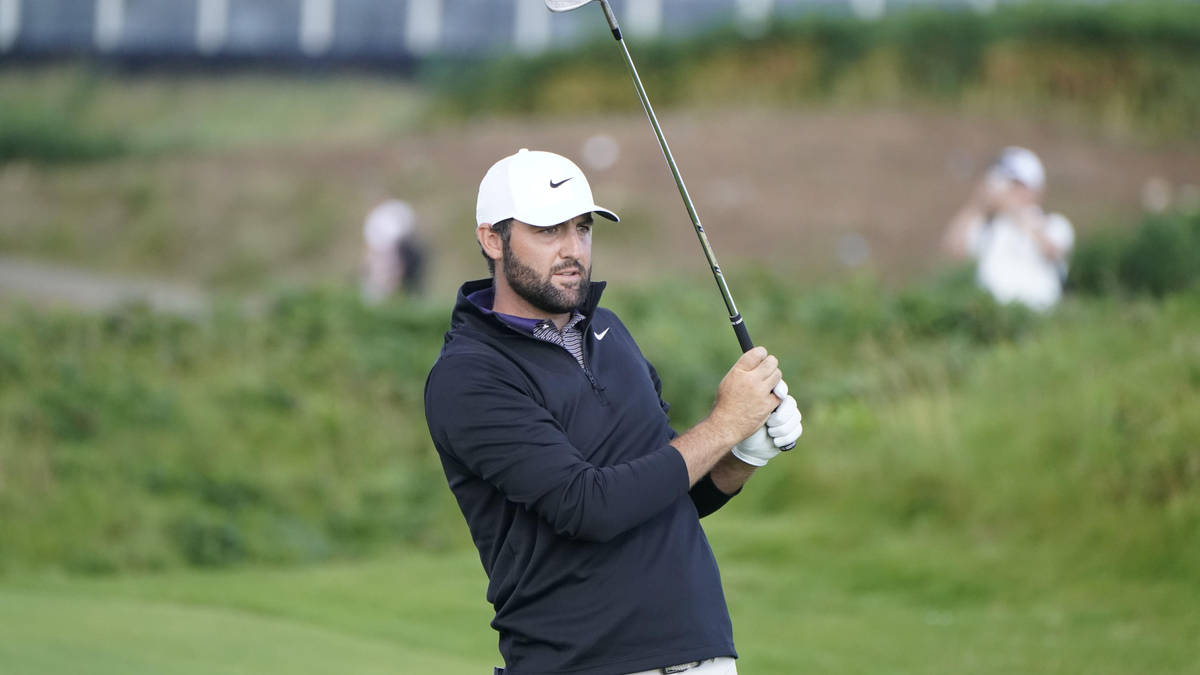 Scottie Scheffler leads at The Open but Rory McIlroy threat remains | LBC