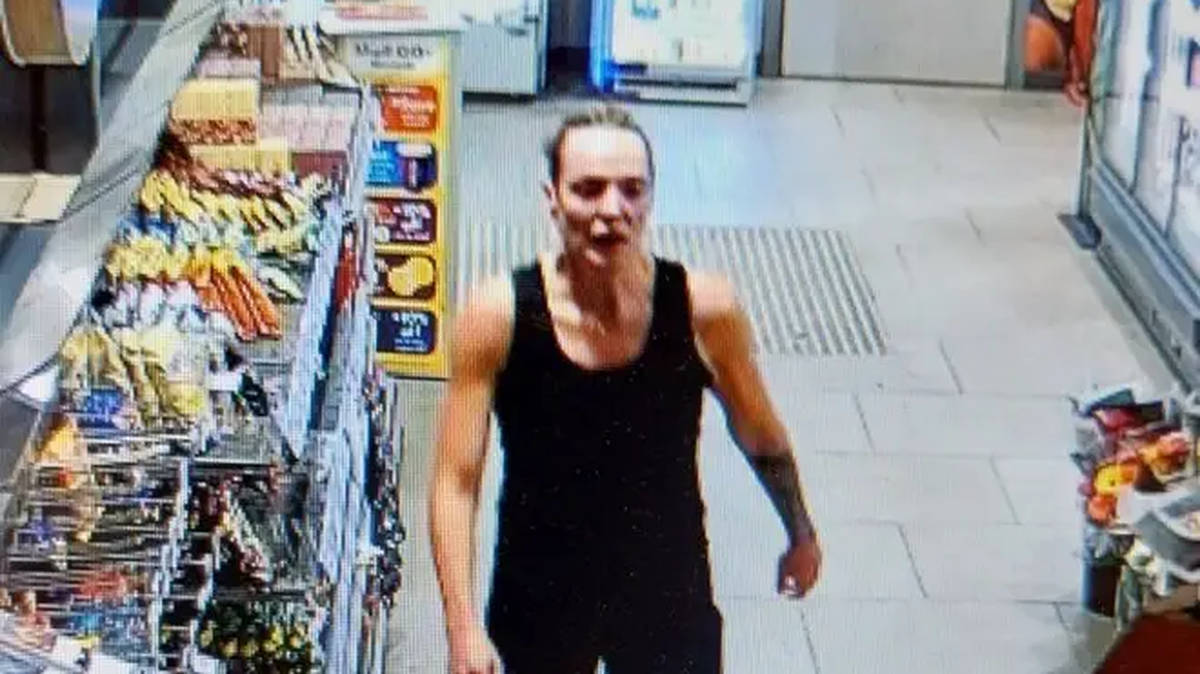 Search for missing mother-of-three Rachel Booth enters its third day | LBC