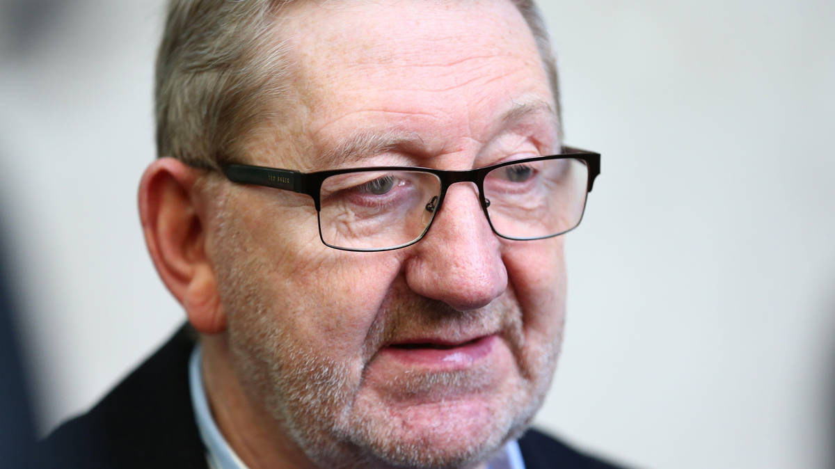 Ex-Unite boss McCluskey took private jet flights and football tickets ...
