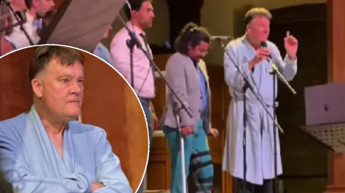 Bizarre moment bishop tells choir to stop its 'terrible racket' and ...