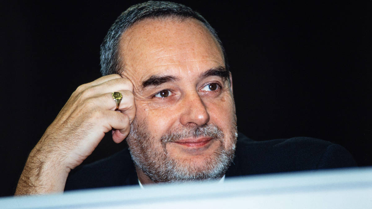 PM leads tributes after ex-Labour general secretary Tom Sawyer dies ...